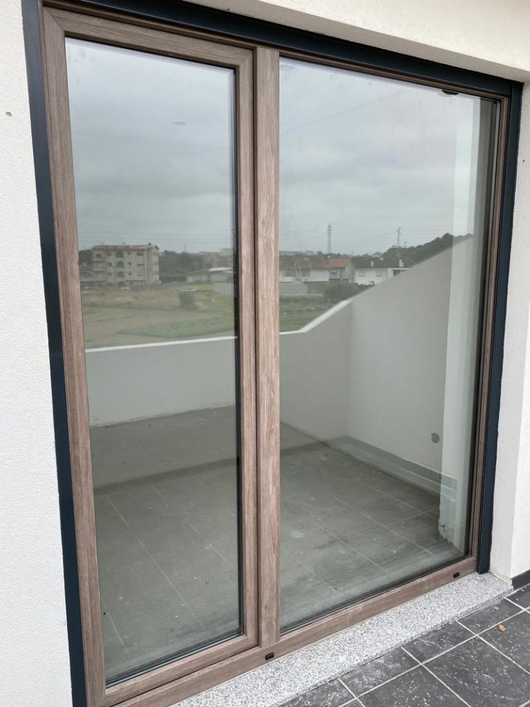 Galeria de imagens | Janelas em PVC | Caixilharia em PVC | WinDoor